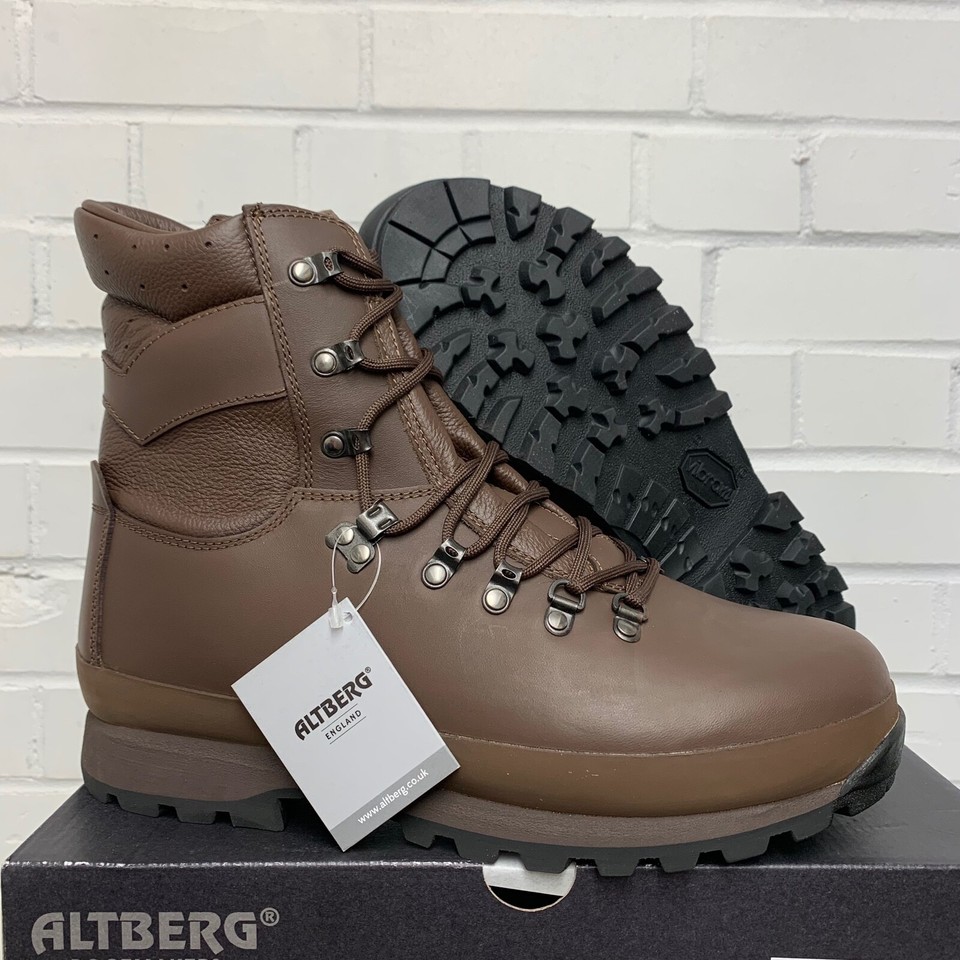 ALTBERG DEFENDER BOOTS - Sizes , High Liability Defender Combat British ...