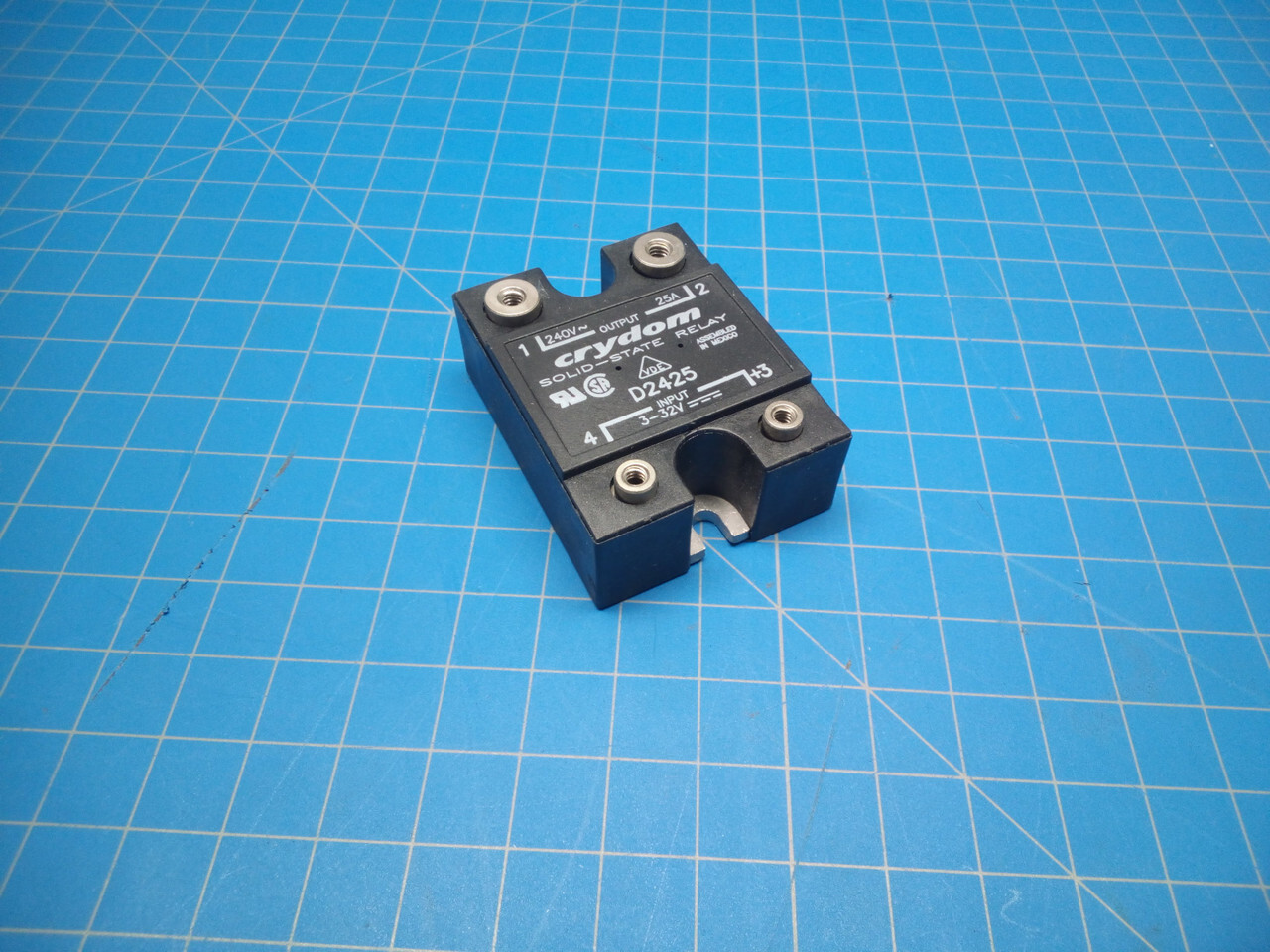 Crydom D2425 Solid State Relay 25 Amp - P02-000473 | eBay