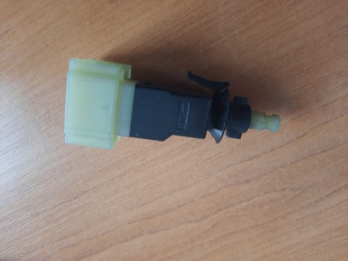 Contacteur de Feu Stop A0015456409 Mercedes Benz W202 W210 W163 | eBay