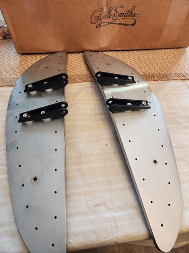 Cyclesmith Banana Boards 2018+ Softail Floorboards | eBay