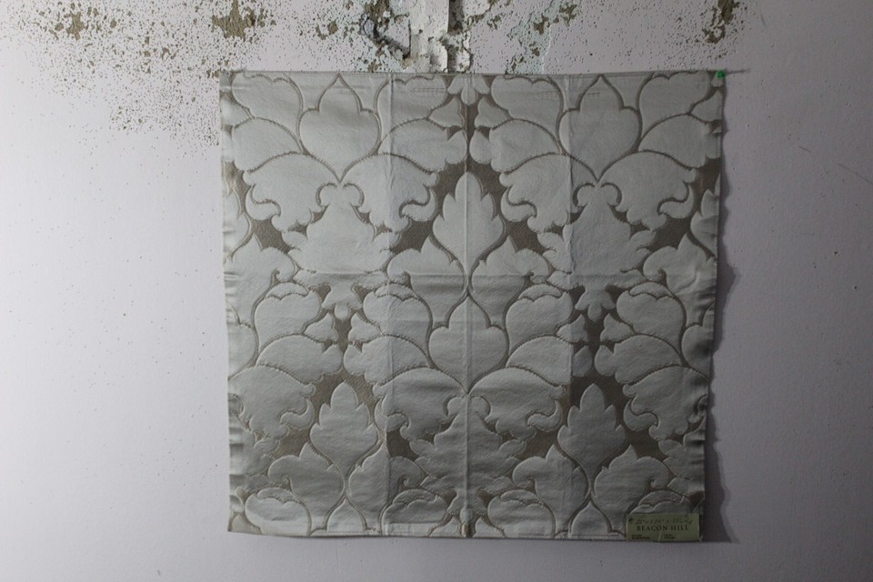 Beacon Hill, Blossom Frame, Outline Quilted Floral, 26" W X26" L ...