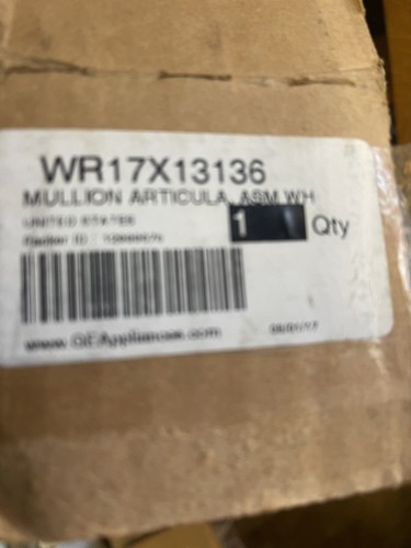 New OEM WR17X13240 GE Refrigerator mullion articulation assembly (. S8 ...