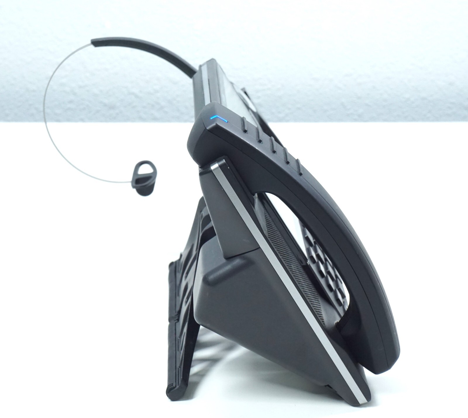 Mitel MiVoice 6940 IP Phone 7" Touch Display w/ Wireless Handset ...