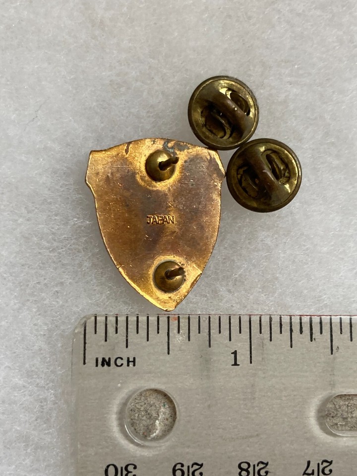 Authentic US Army 19th Field Artillery Regiment DI DUI Crest Insignia ...