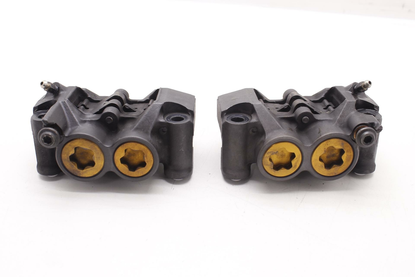 06 YAMAHA YZF R1 OEM RIGHT LEFT FRONT BRAKE CALIPER SET PAIR CALIPERS ...