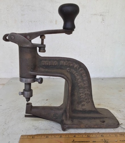 vintage ~DURO auto FORD Model A T antique car HAND-CRANKED old RIVET ...