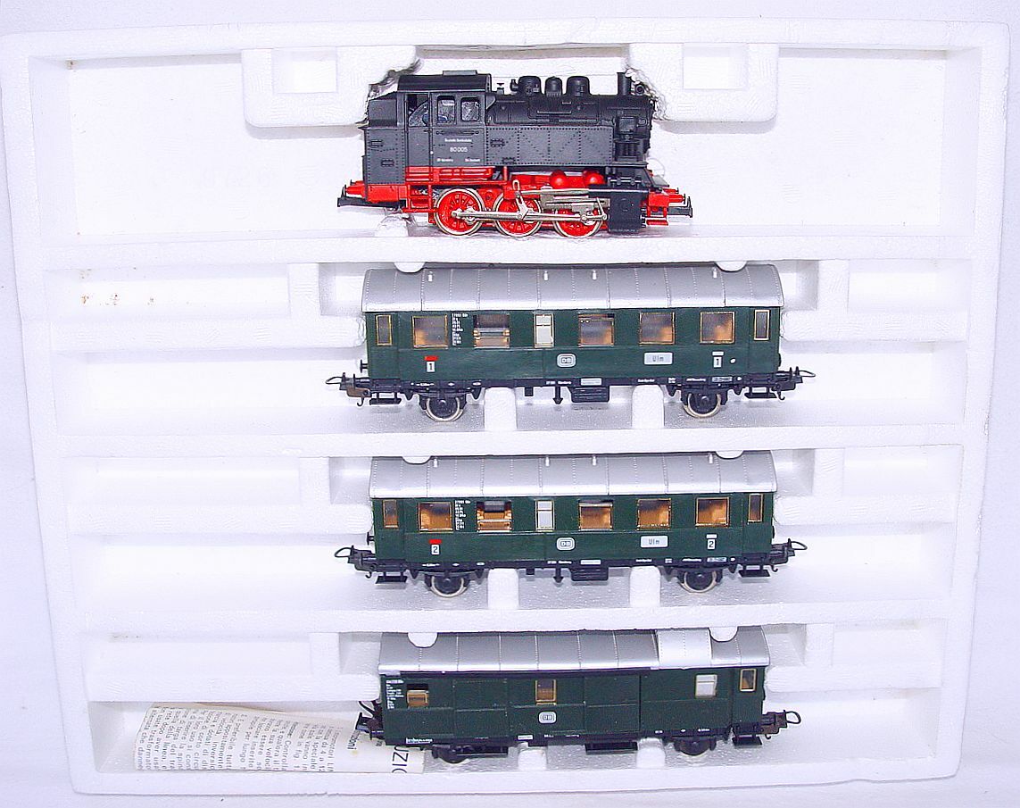 Lima HO German State Railways BR-80 STEAM LOCOMOTIVE & 3 PASSENGER ...