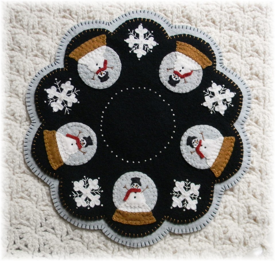 PATTERN~*A Winter World*~Snowman~Table Runner~Candle Mat~Penny Rug *2 ...