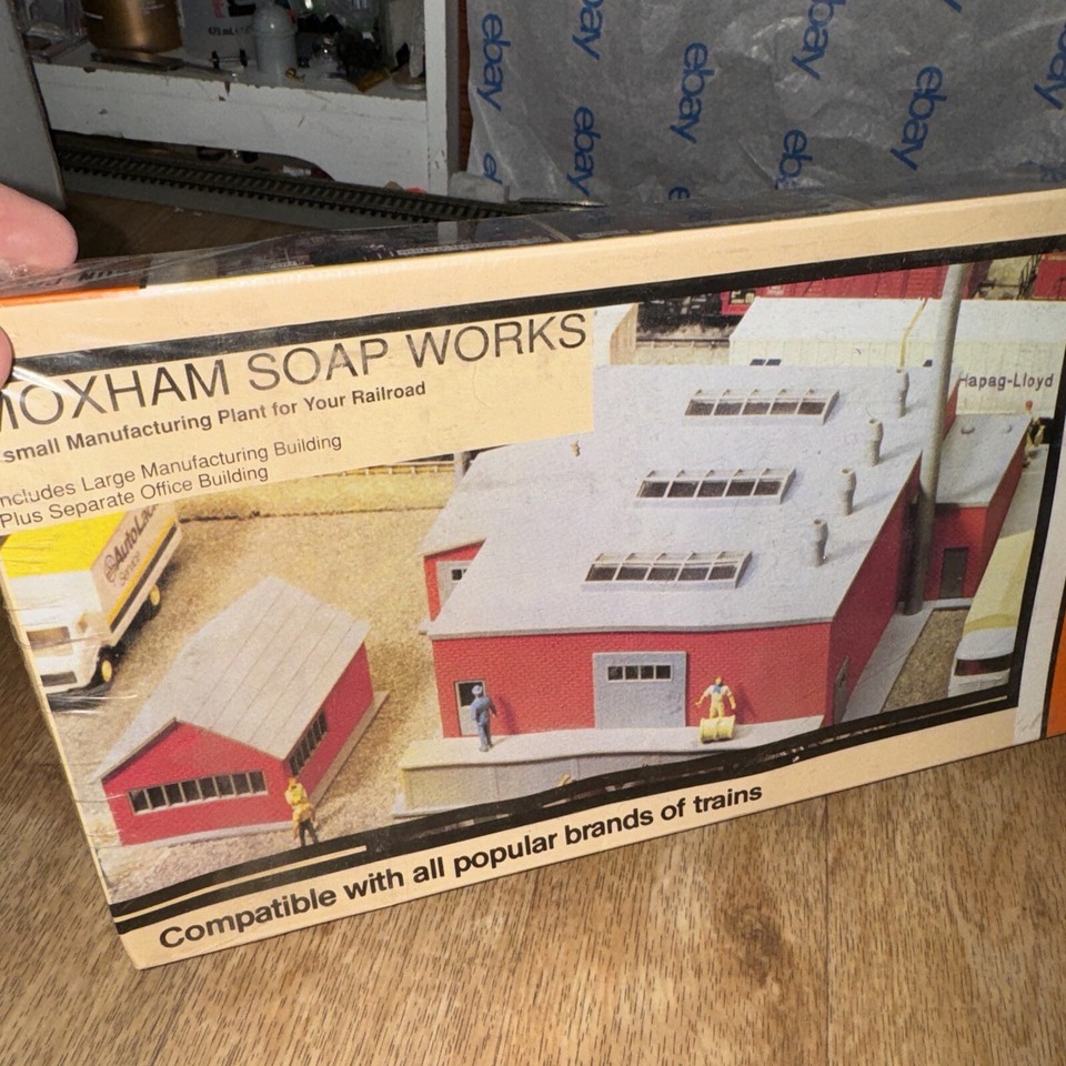 Con-Cor 1714 HO Scale Moxham Soap Works Building Kit New | eBay