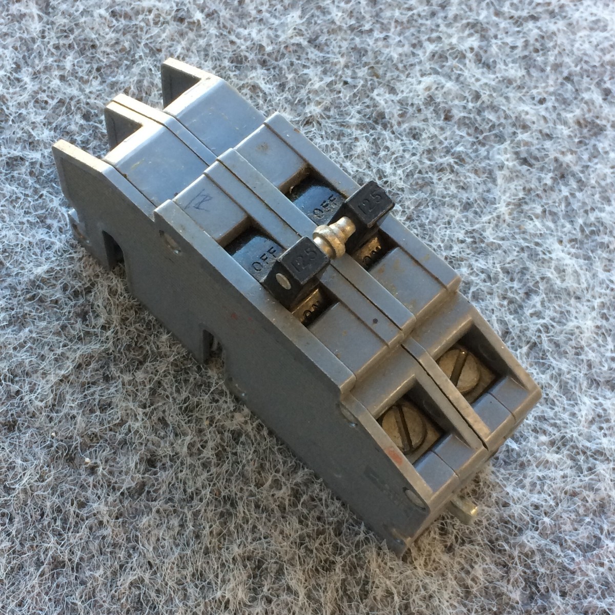 Zinsco Circuit Breakers Type Hq