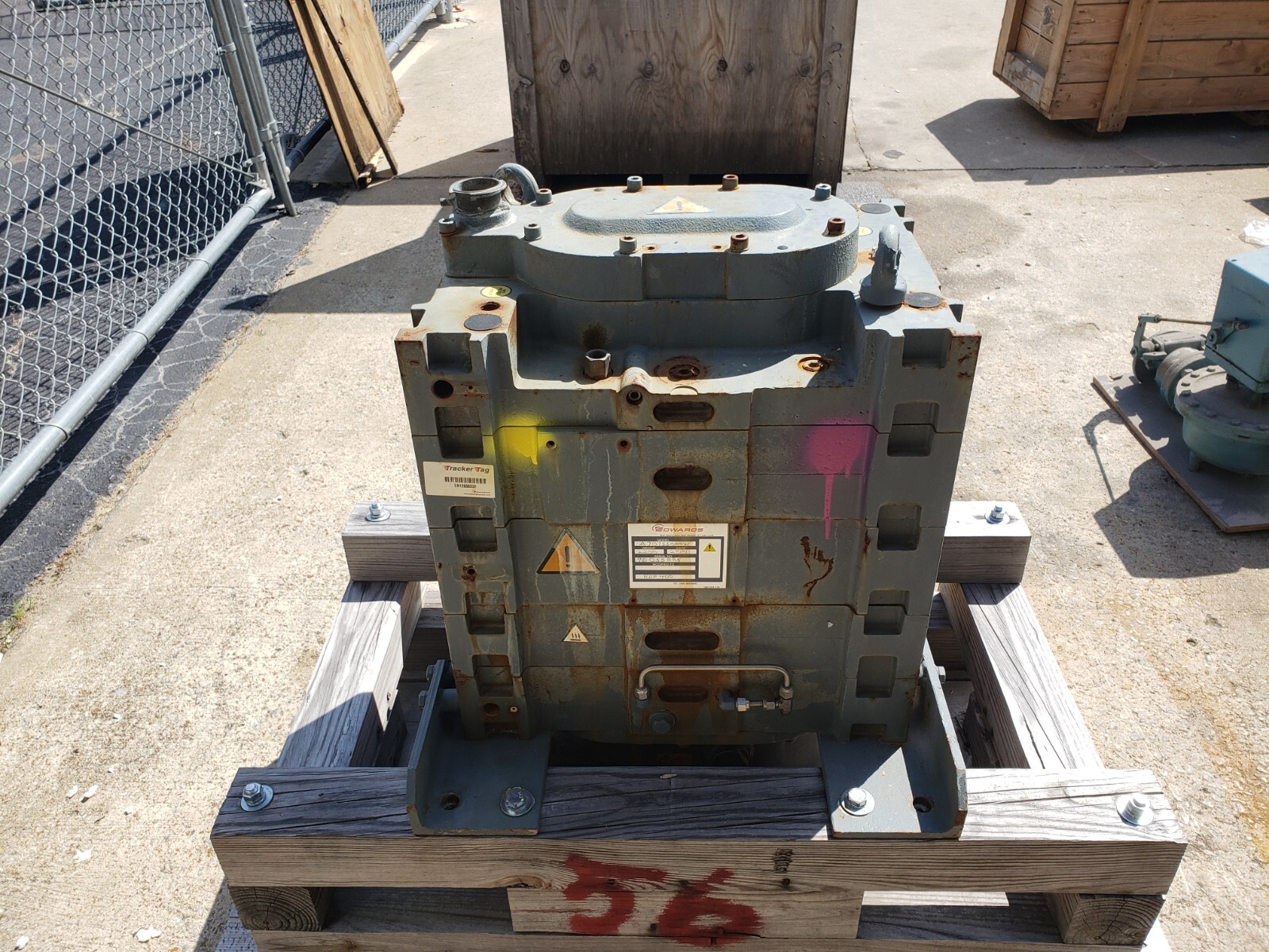 EDWARDS EDP 400 BARESHAFT PUMP A70755000XS NEW OLD STOCK | eBay