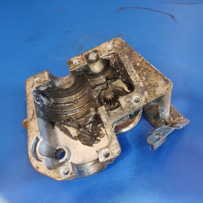 Toro 608710 housin transmission gearbox cover Toro 26622 5hp 21" lawn ...