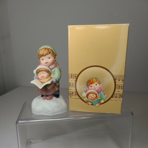 1985 VTG Avon "Joy to the World" Christmas Holiday Musical Carolers ...