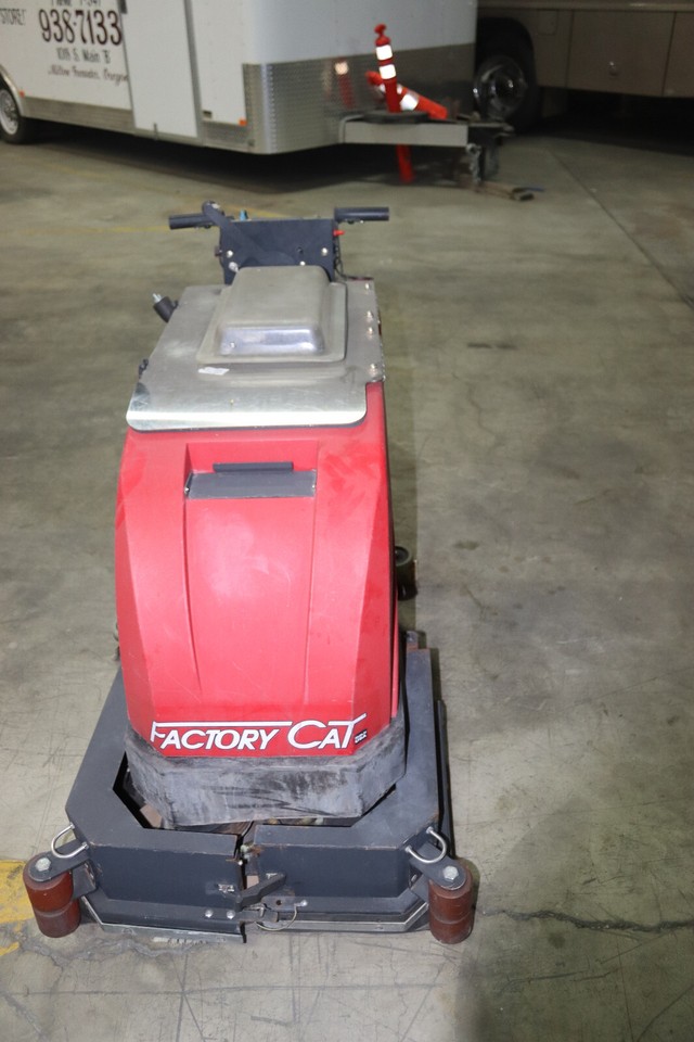 Factory Cat #Mini MAG 26-D Floor Scrubber | eBay