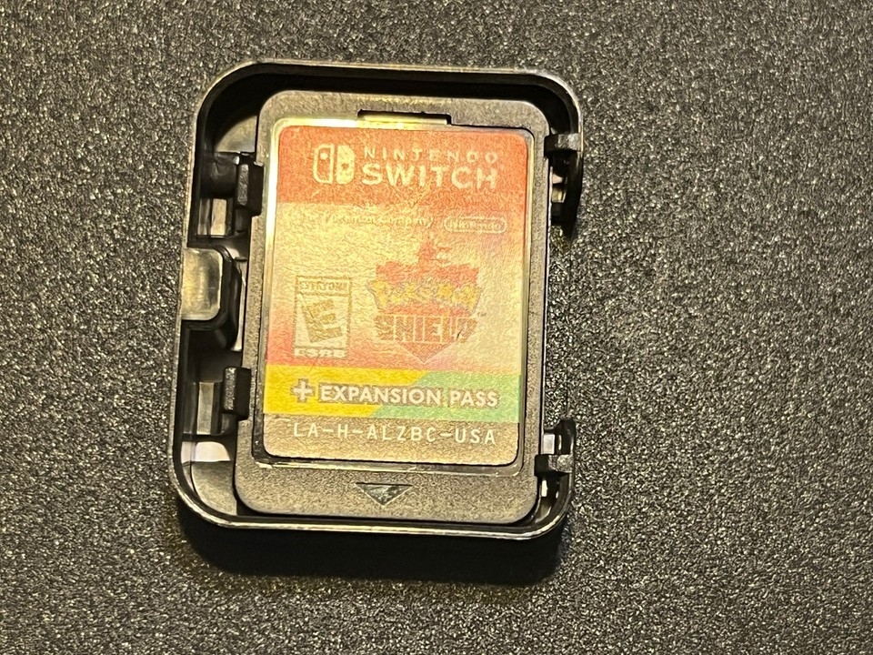 Pokemon Shield + Expansion Pass Nintendo Switch Authentic Cartridge ...