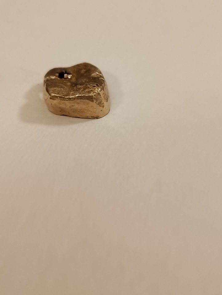 Gold Dental Scrap Crown Cap Molar Tooth 1.6 | eBay