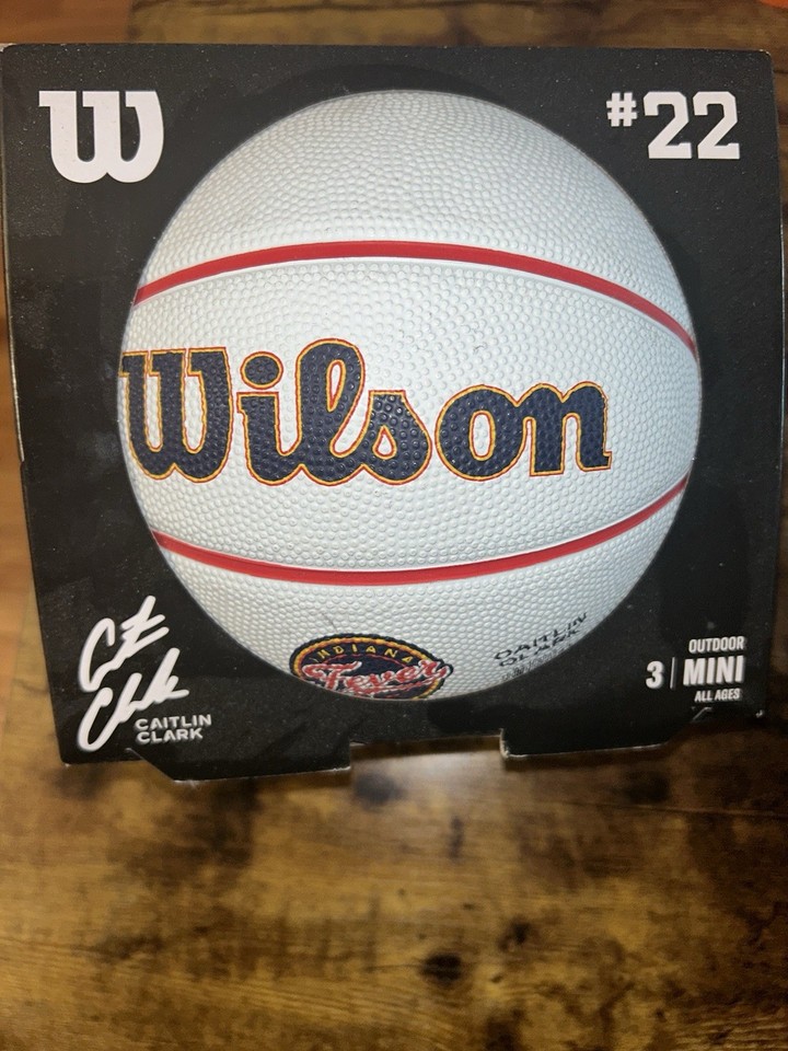 WNBA WILSON PLAYER ICON MINI Size 3 - Caitlin Clark - Indiana Fever ...