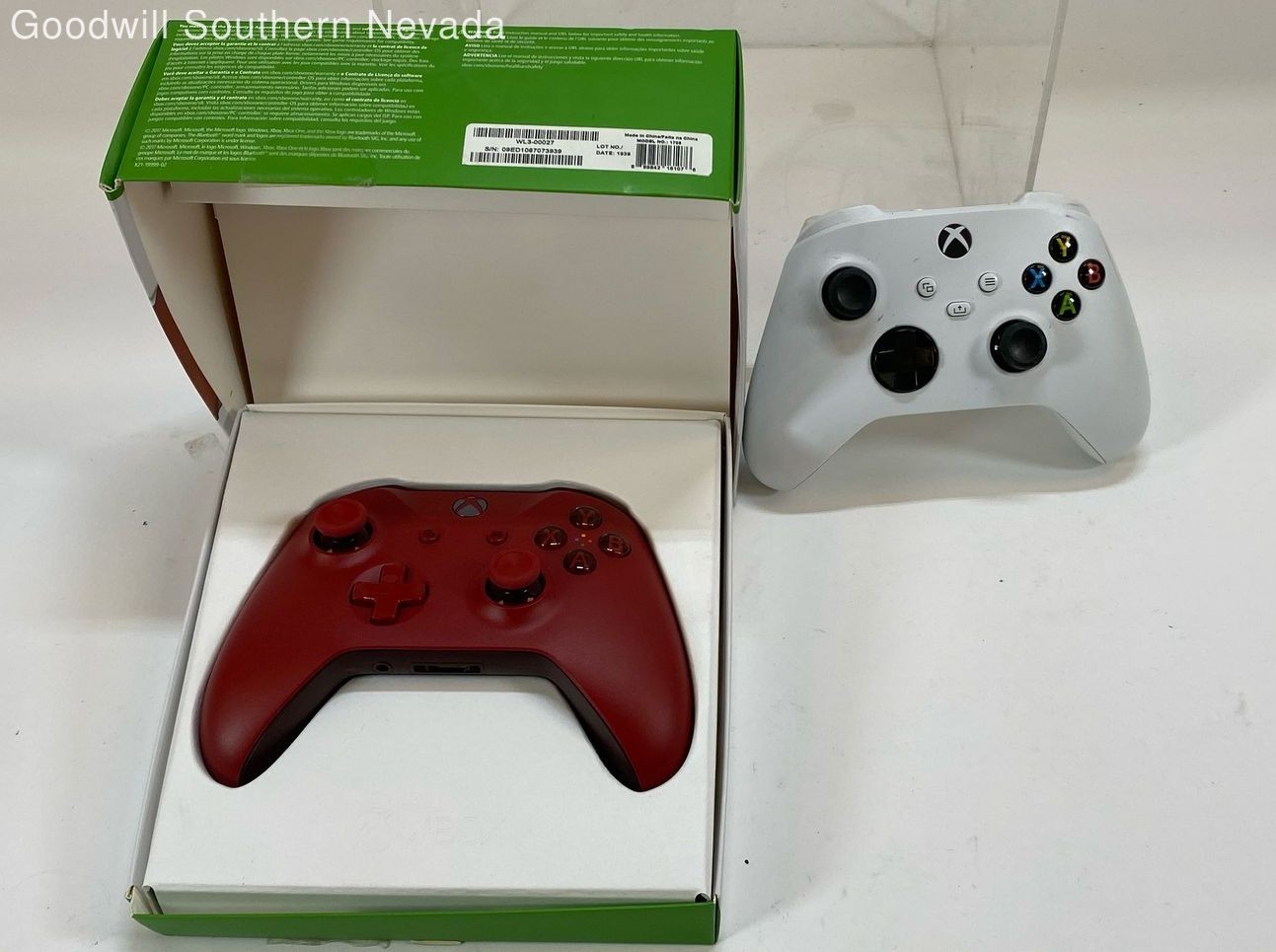 Lot Of 2 Microsoft Xbox One Controllers | eBay