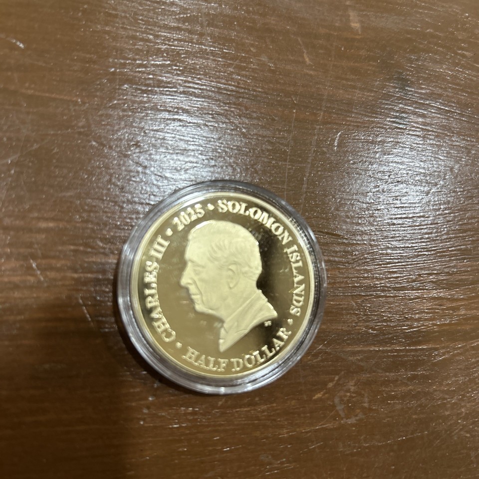 Winnie The Pooh Gold Plated Coin 2025 Solomon Island Half Dollar Tigger ...
