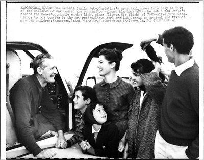 1959 Light airplane pilot Max Conrad and children 7x9 press photo | eBay