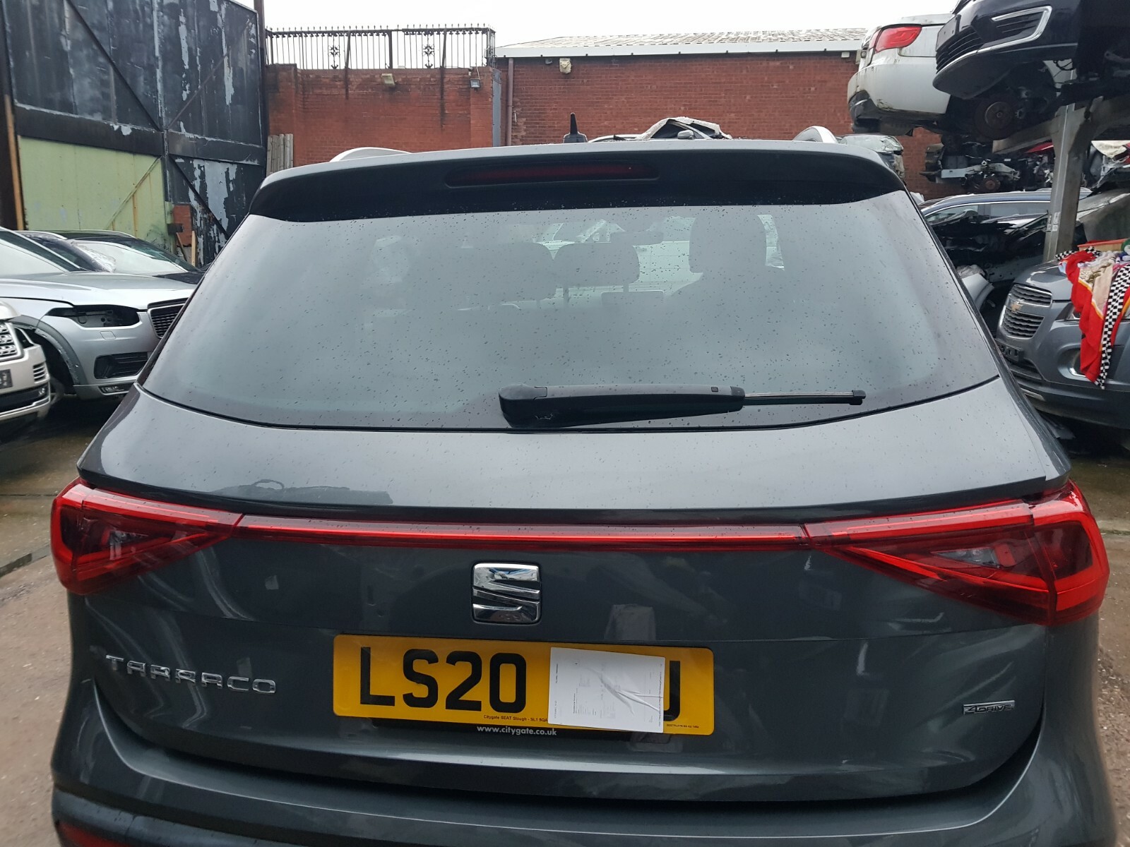 SEAT TARRACO KN REAR TAILGATE CENTRE REFLECTOR 5FJ945101A for sale ...
