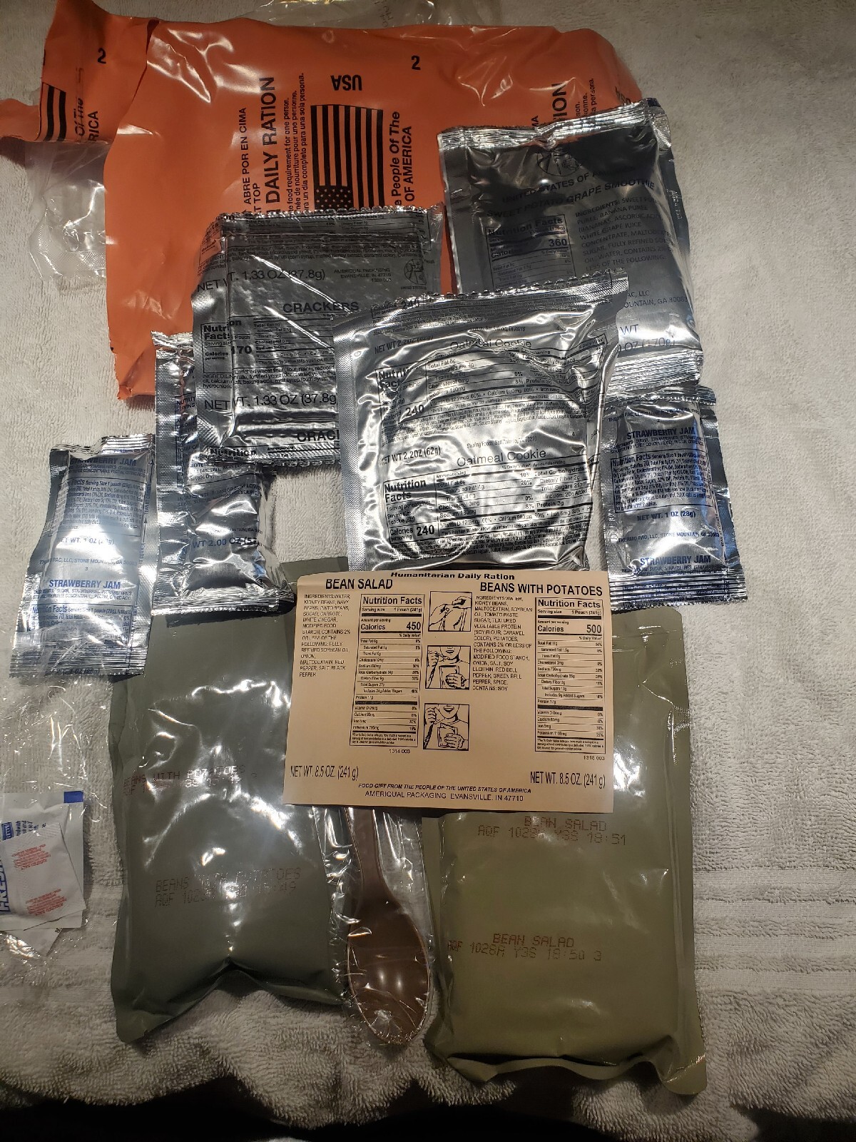 1 Case of 10 Humanitarian Daily Ration HDR Prepper Camp Hunting ...