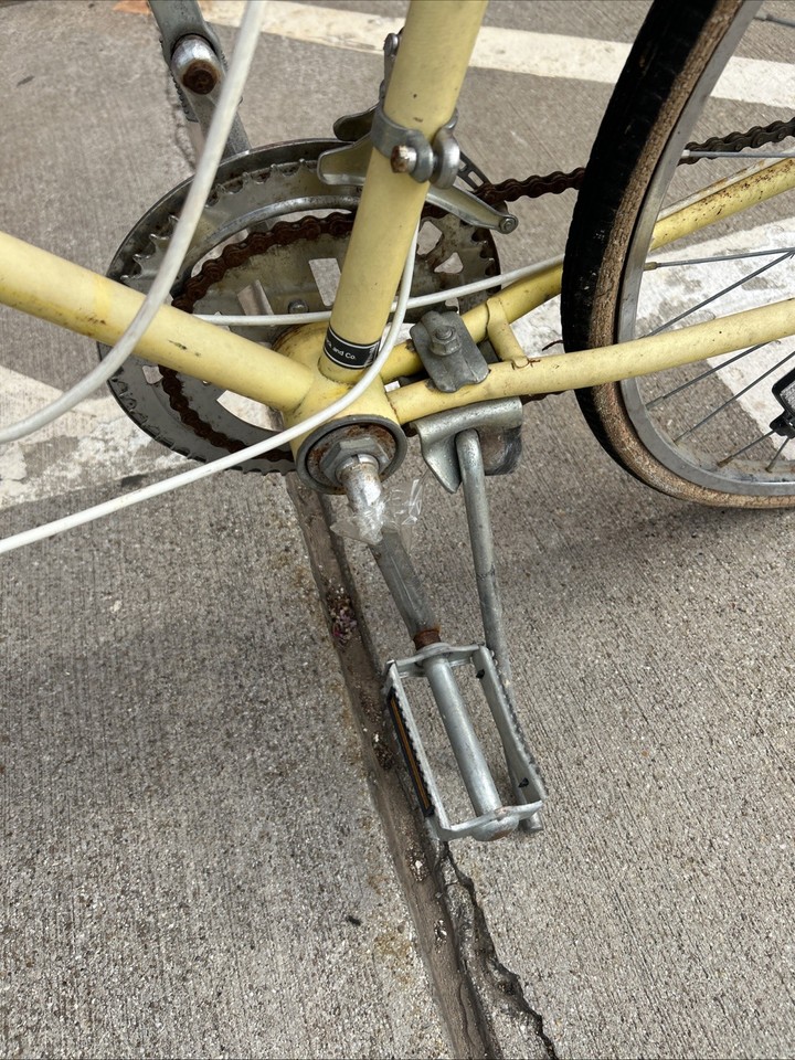 bicycle vintage men's 26" Sears Free spirit 10 speed body good shape ...