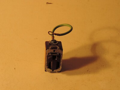 DESPARD RECEPTACLE WITH GROUND CONECTION COLOR BROWN | eBay