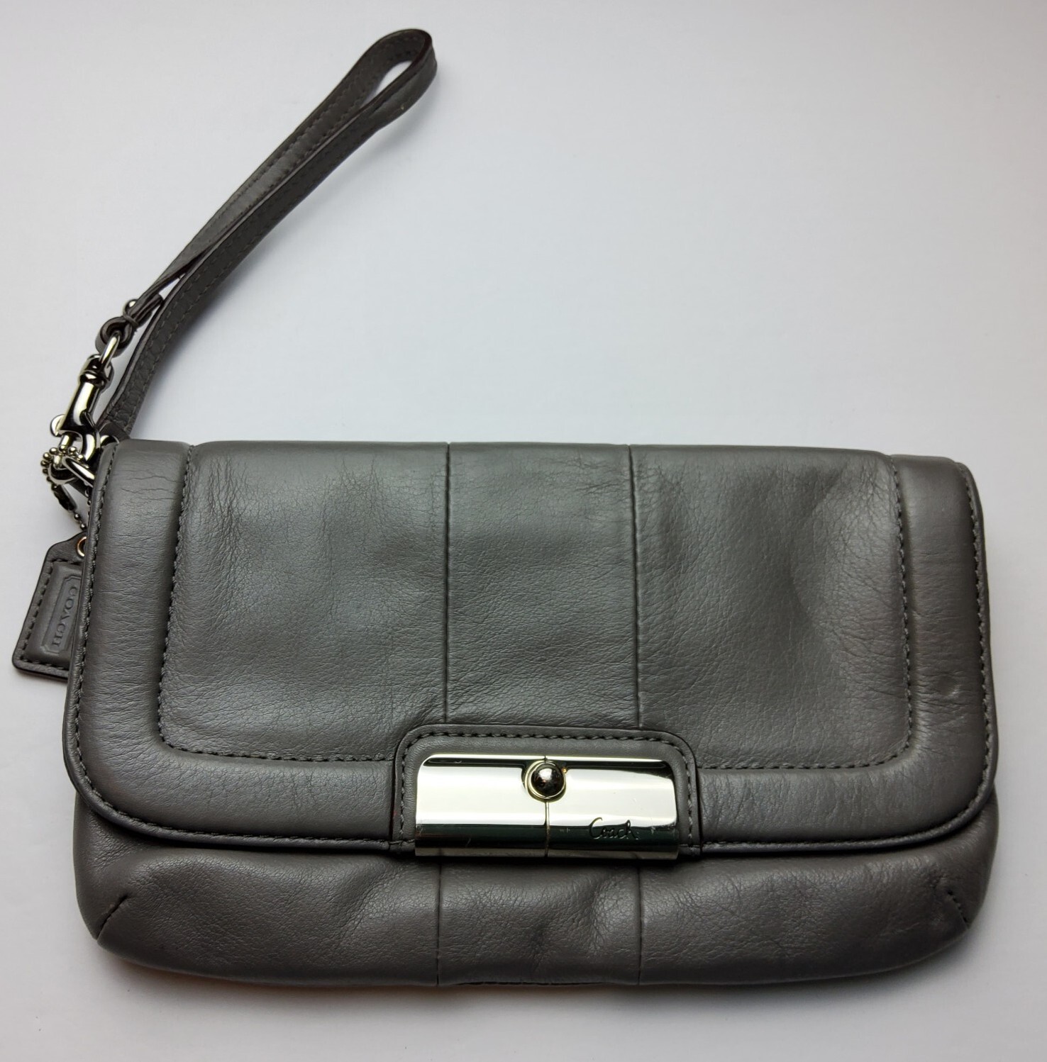 Coach Smooth Leather Large Wristlet Wallet Pouch Clut… - Gem