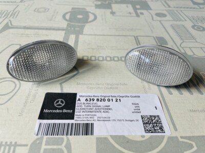/1245 / Orig. 2x Mercedes-Benz Additional Indicators Fender Left + Re ...