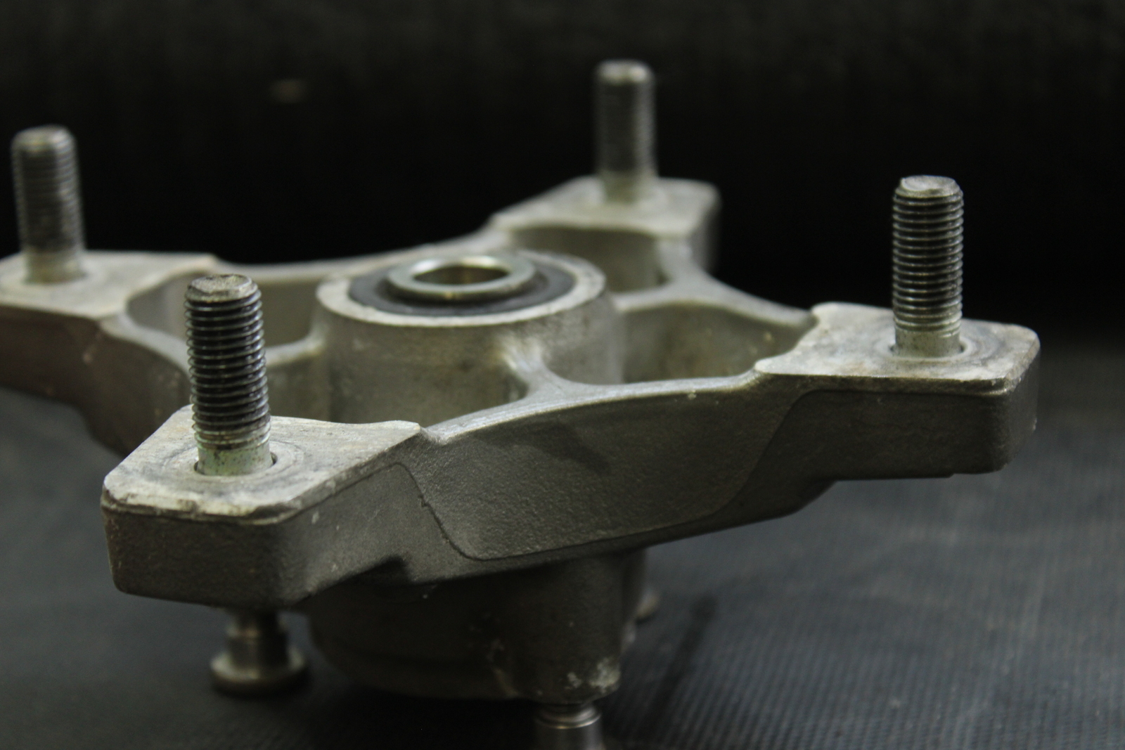 2008 Honda Trx450 Front Left Or Right Hub B4420 | eBay