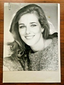Diane Craig Australian Actress Casting Agency Photo With Resume | eBay