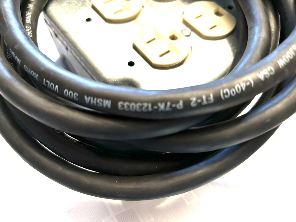 Carol 3/C 12AWG copper wire. 12 Feet approx. water resistant, with box ...