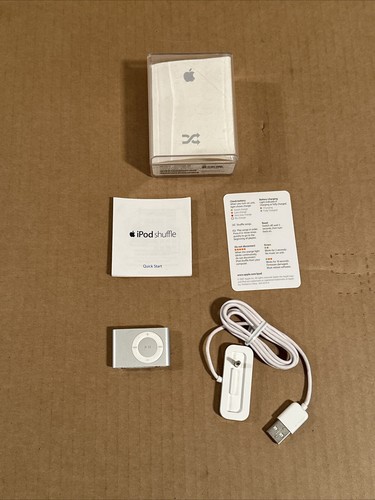 Apple iPod Shuffle (A1204) 1GB Digital MP3 Player MB225LL/A in Original ...