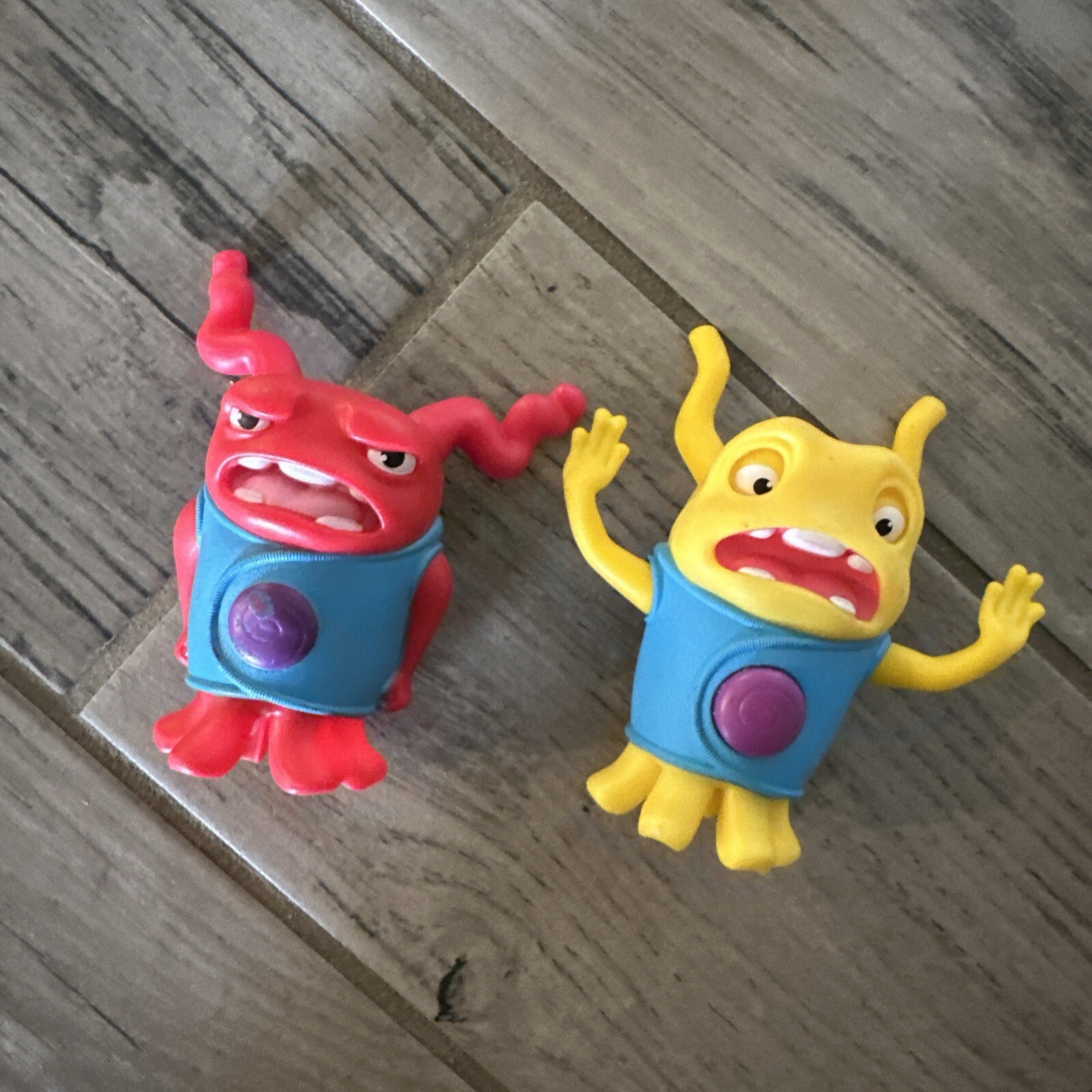 DreamWorks Home Movie Figures McDonald's Boov Alien OH Lot Of 2 | eBay