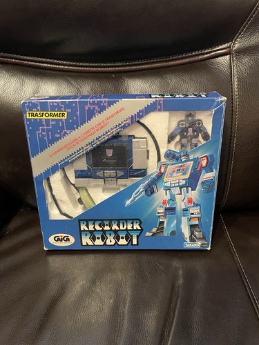 Transformers GIG Recorder Robot Vintage Soundwave Takara | eBay