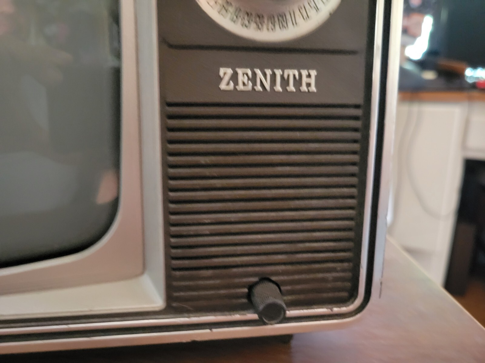 Zenith TV 13" Tube Television Retro Flip Knobs Vintage Working Black ...