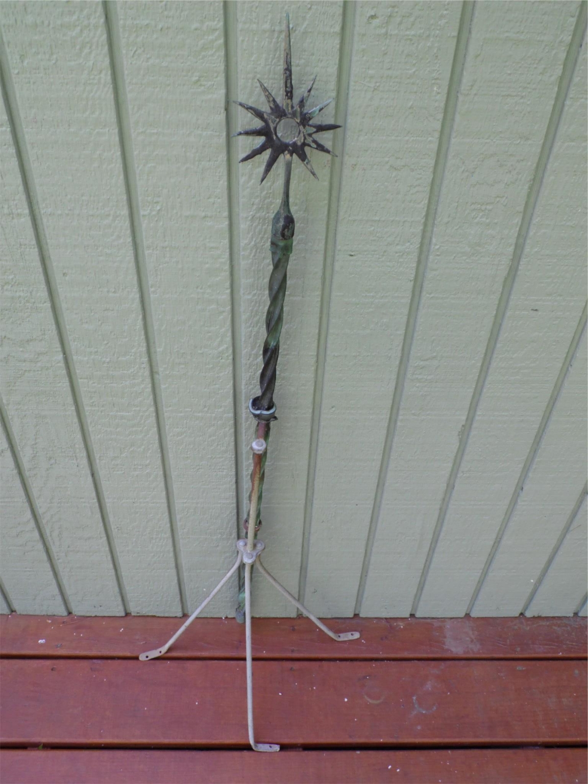 Vintage 11 Point Star Twisted Copper Lightning Rod with Tripod Stand ...