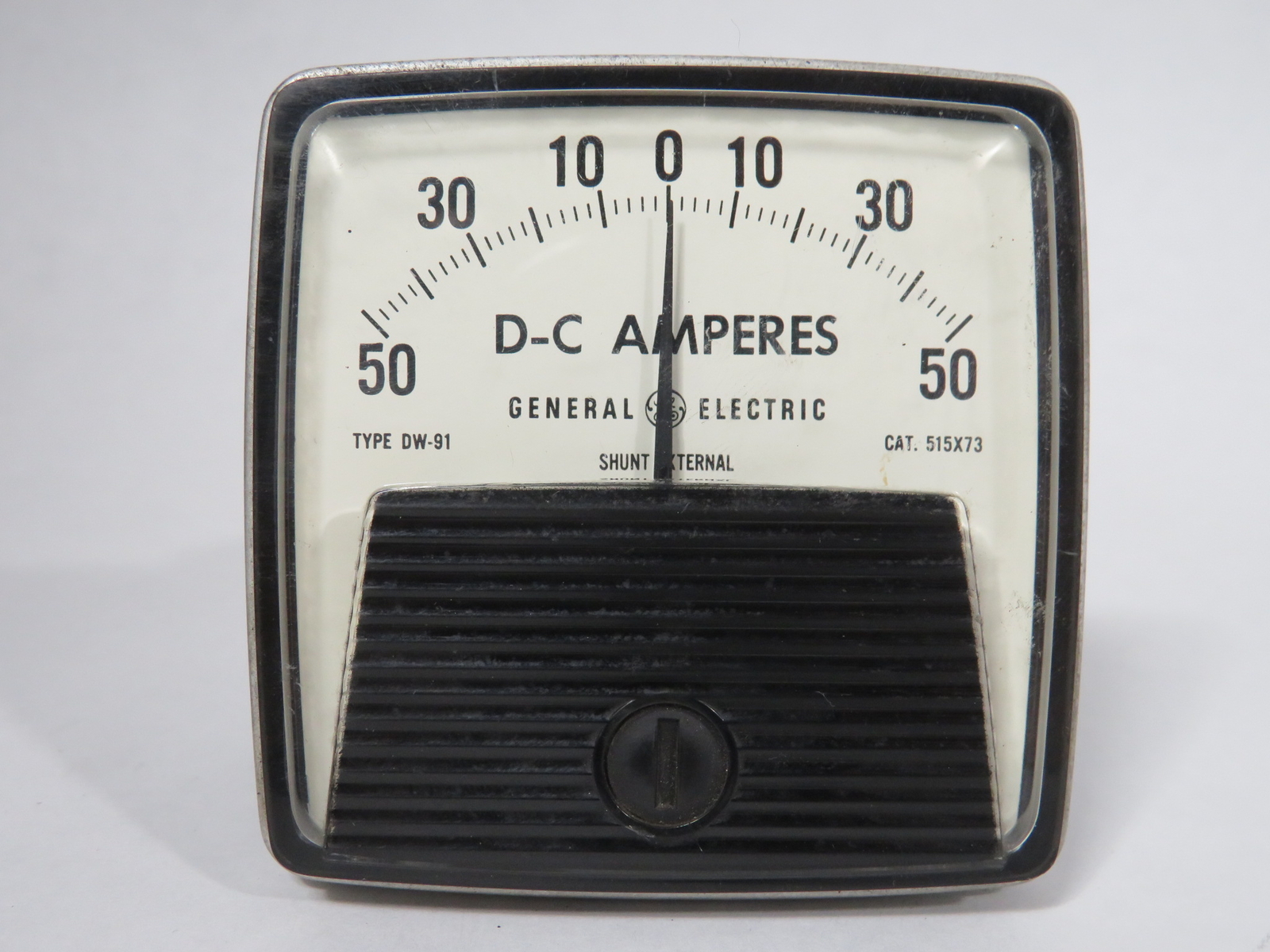 General Electric DC Ammeter 50-0-50A DC 2-1/2" D Shunt External Cat ...