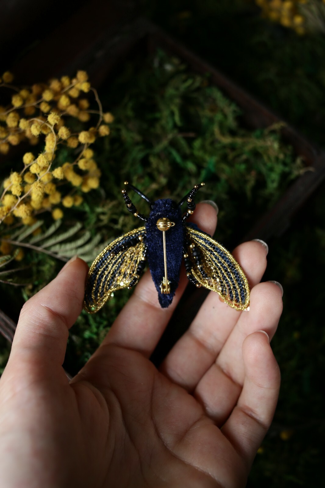 Death’shead moth pin Hawkmoth Embroidered brooch Gothic Halloween ...