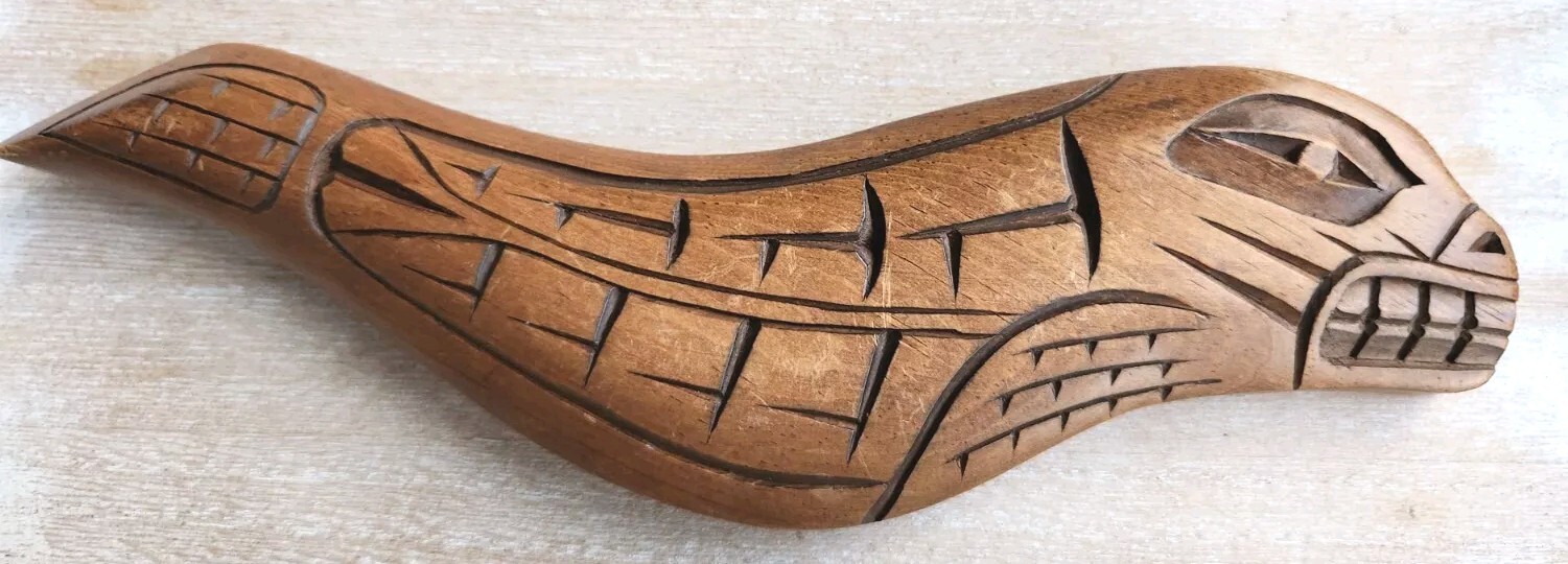 PACIFIC NW NATIVE SEAL CEDAR CARVING BRITISH COLUMBIA CANADA SIGNED BY ...