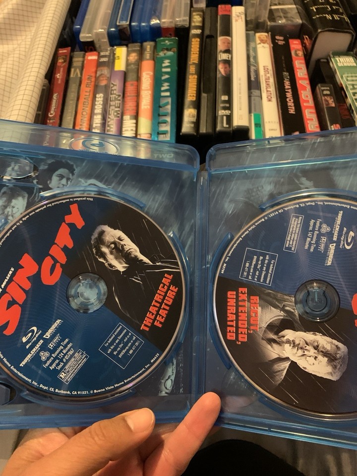 Sin City (Uncut) [Blu-ray], Good DVD, Powers Boothe, Quentin Tarantino ...