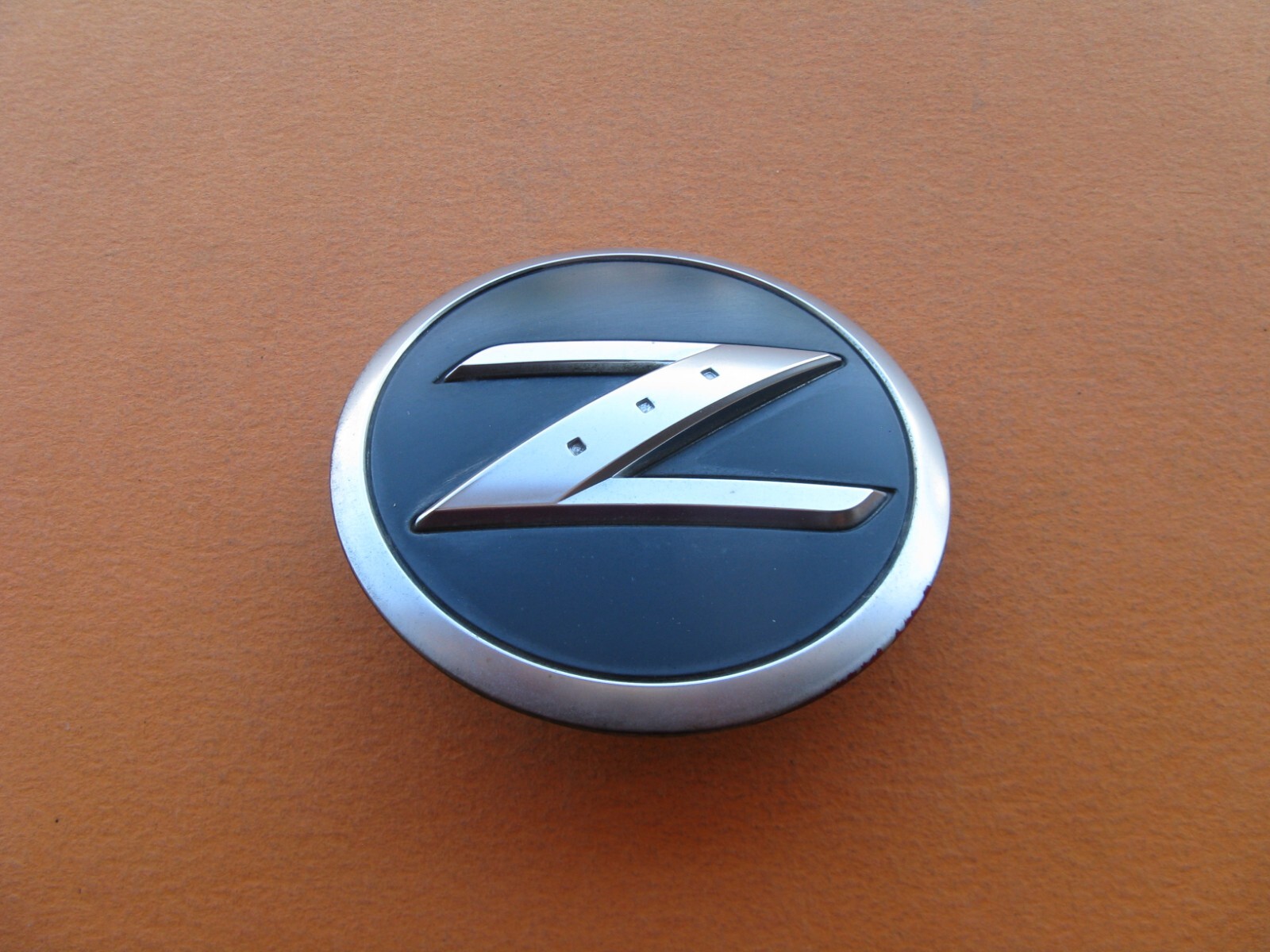 03 04 05 06 07 08 NISSAN 350Z SIDE FENDER EMBLEM LOGO BADGE SIGN SYMBOL ...