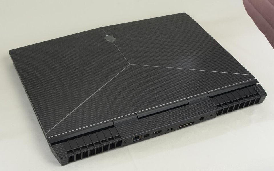 KH Laptop Carbon fiber Sticker Skin for Dell Alienware M17X 17 R4 ...
