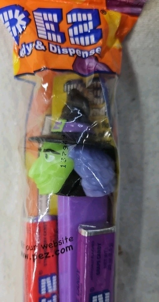 Purple Witch PEZ candy dispenser With Feet / ORIGINAL PACKAGING with ...