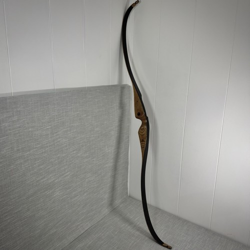 Bear Recurve Bow RH | Grizzly | Glass Powered | Primitive Hunting ...