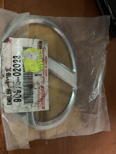 Genuine Toyota Lexus emblem #9097502023 Brand New🔥🔥 | eBay