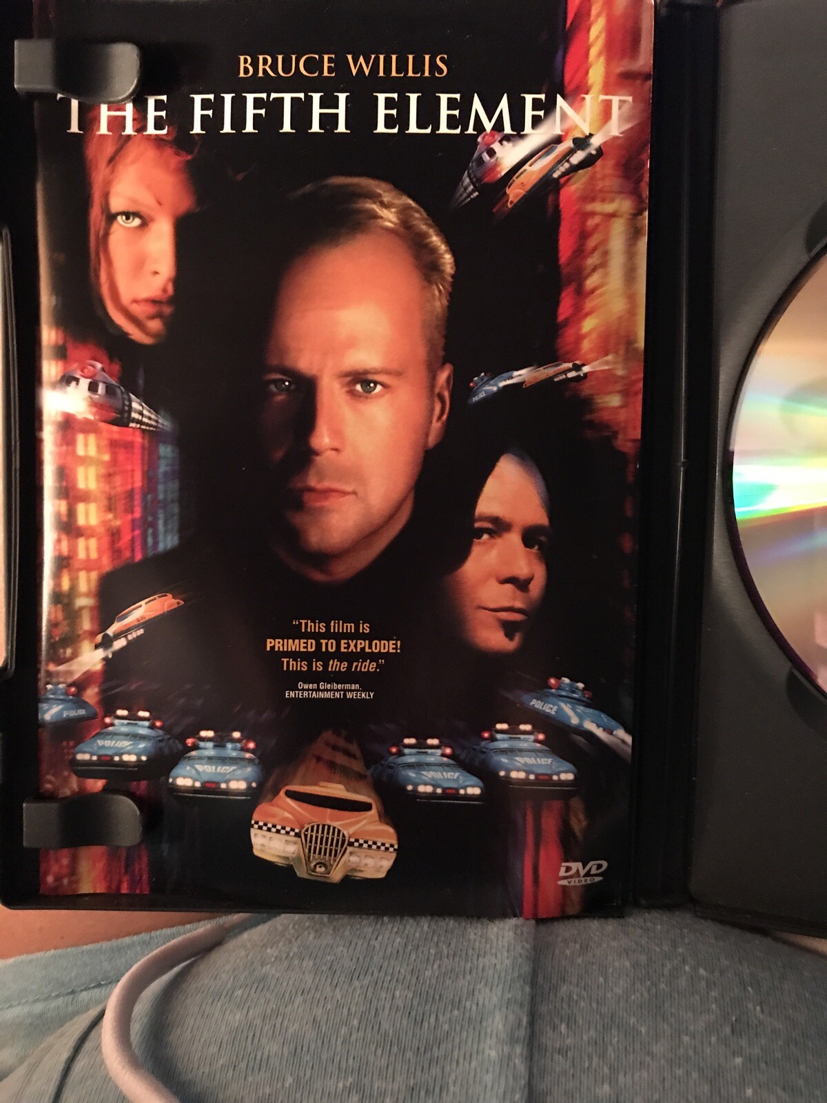 The Fifth Element. DVD 2005, 2-Disc Set, Ultimate Edition Bruce Willis ...