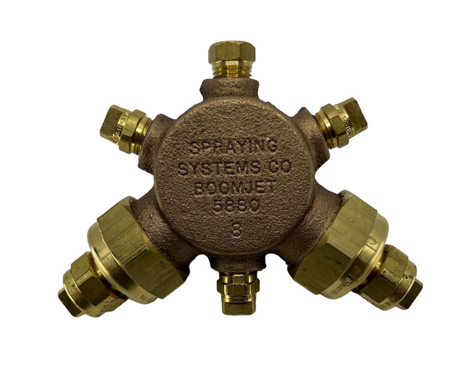 TeeJet Extra Wide Flat Spray BoomJet Boomless Nozzle - 5880-3/4-2TOC06 ...