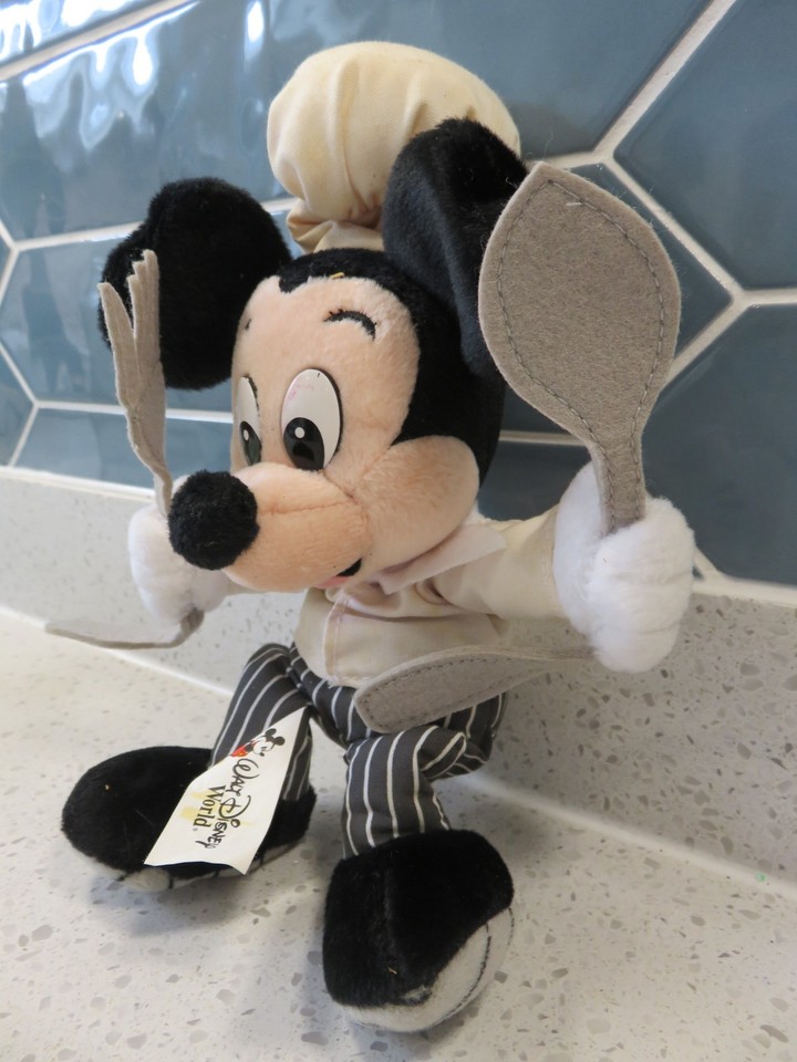 Walt Disney World Chef Mickey Mouse Plush – Park Exclusive Bean Bag ...